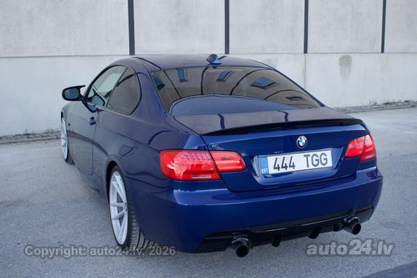 Blue BMW 3 Series 2010 in Tallinn, with an engine capacity of 3.00 L and mileage of 281 thousand km for 18500 €, photo 6 on AUTOMOTO.COM.LV
