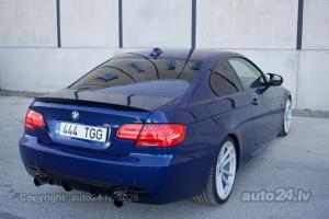Blue BMW 3 Series 2010 in Tallinn, with an engine capacity of 3.00 L and mileage of 281 thousand km for 18500 €, photo 8 on AUTOMOTO.COM.LV