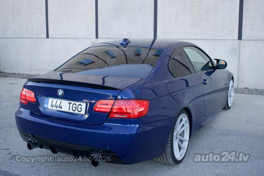Blue BMW 3 Series 2010 in Tallinn, with an engine capacity of 3.00 L and mileage of 281 thousand km for 18500 €, photo 8 on AUTOMOTO.COM.LV