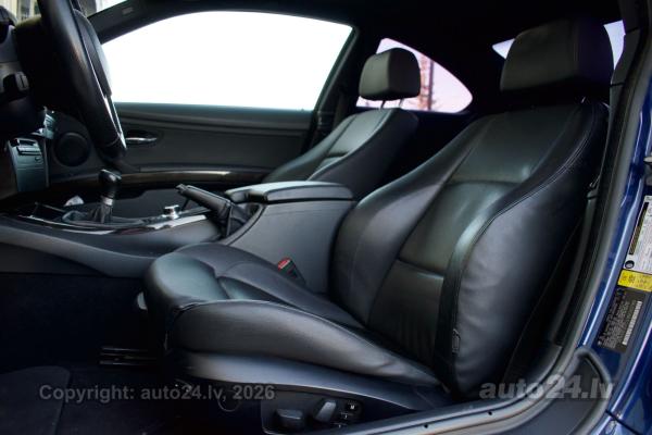Blue BMW 3 Series 2010 in Tallinn, with an engine capacity of 3.00 L and mileage of 281 thousand km for 18500 €, photo 9 on AUTOMOTO.COM.LV