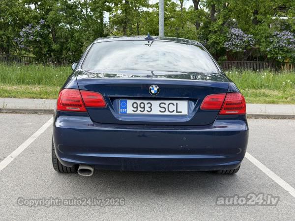 Blue BMW 3 Series 2011 in Tallinn, with an engine capacity of 2.00 L and mileage of 176 thousand km for 10500 €, photo 5 on AUTOMOTO.COM.LV