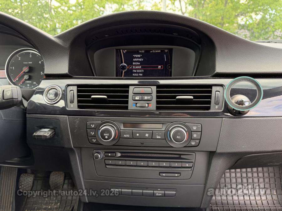 Blue BMW 3 Series 2011 in Tallinn, with an engine capacity of 2.00 L and mileage of 176 thousand km for 10500 €, photo 12 on AUTOMOTO.COM.LV
