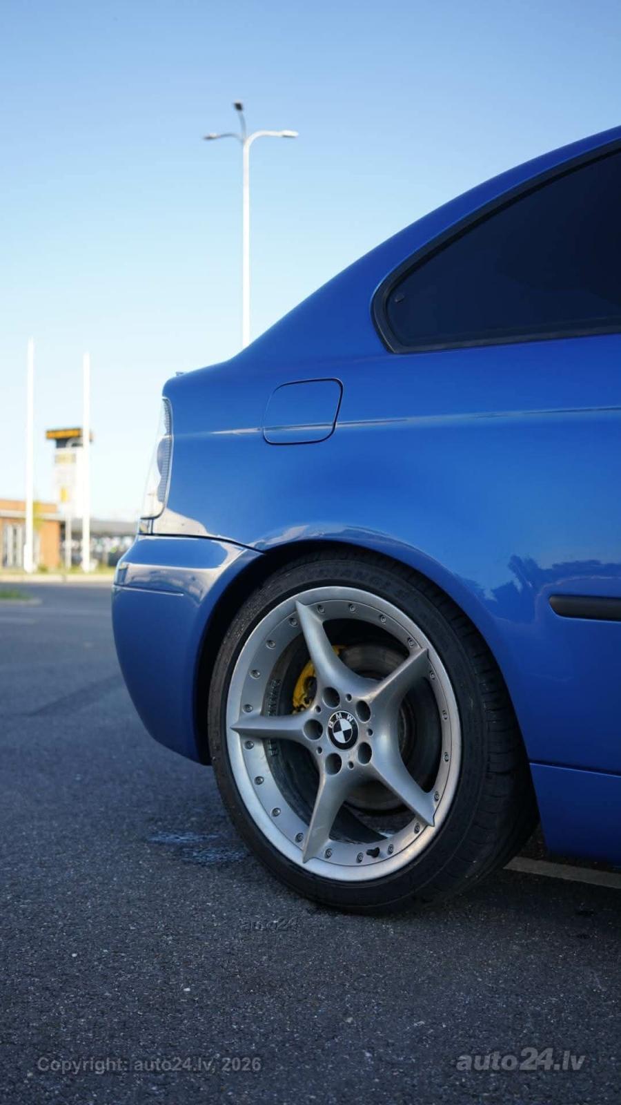 Zils BMW 3 Series 2002 Tallina, ar dzinēja tilpumu 2.50 L un nobraukumu 285 tūkst. km par 6200 €, foto 8 vietnē AUTOMOTO.COM.LV