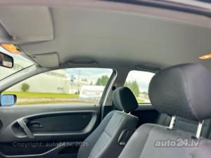 Zils BMW 3 Series 2003 Tartu, ar dzinēja tilpumu 1.80 L un nobraukumu 196 tūkst. km par 1800 €, foto 10 vietnē AUTOMOTO.COM.LV