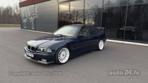 Zils BMW 3 Series 1995 Pērnava, ar dzinēja tilpumu 2.80 L un nobraukumu 270 tūkst. km par 8500 €, foto  vietnē AUTOMOTO.COM.LV