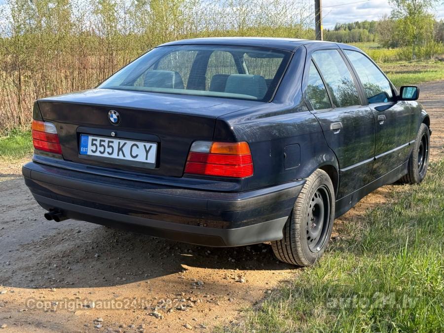 Zils BMW 3 Series 1995 Tallina, ar dzinēja tilpumu 2.80 L un nobraukumu 201 tūkst. km par 7000 €, foto 5 vietnē AUTOMOTO.COM.LV