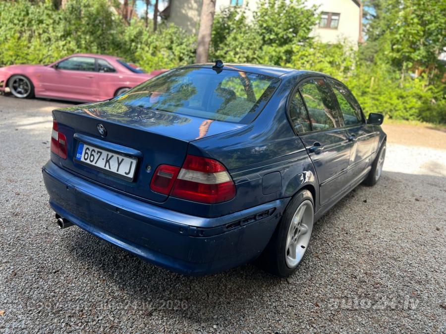 Синий БМВ 3 Серия 2001 в Таллин, объемом двигателя 2.50 л и пробегом 300 тыс. км за 1999 €, фото 4 на AUTOMOTO.COM.LV