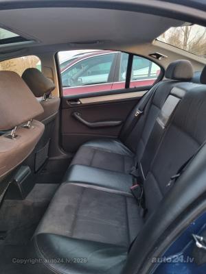 Zils BMW 3 Series 2002 Rapla, ar dzinēja tilpumu 2.20 L un nobraukumu 264 tūkst. km par 3290 €, foto 10 vietnē AUTOMOTO.COM.LV