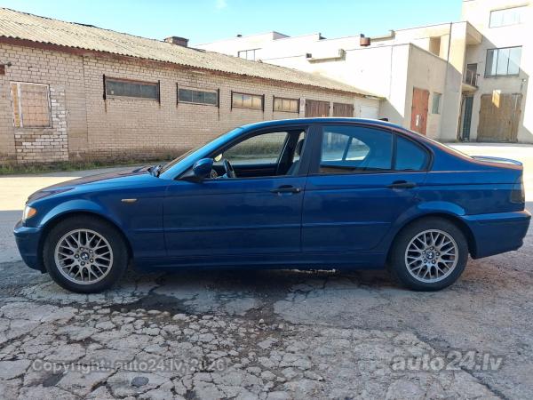 BMW 3 Series 2002 in Tallinn on AUTOMOTO.COM.LV Blue BMW 3 Series 2002 in Tallinn, with an engine capacity of 1.80 L and mileage of 197 thousand km for 2190 €, photo 4 on AUTOMOTO.COM.LV