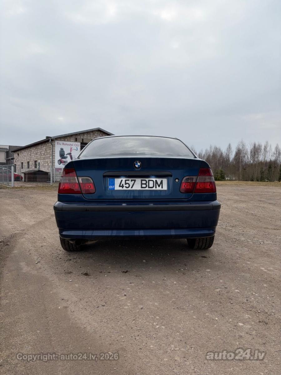 Zils BMW 3 Series 2004 Tartu, ar dzinēja tilpumu 2.00 L un nobraukumu 273 tūkst. km par 2500 €, foto 7 vietnē AUTOMOTO.COM.LV