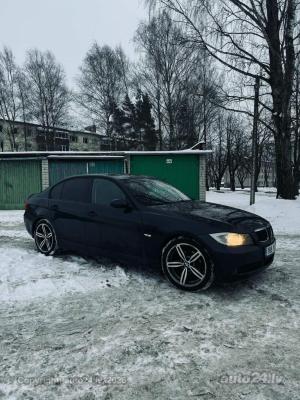 Blue BMW 3 Series 2005 in Tallinn, with an engine capacity of 2.00 L and mileage of 308 thousand km for 3999 €, photo 2 on AUTOMOTO.COM.LV