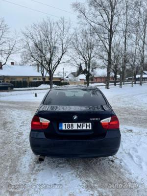 Blue BMW 3 Series 2005 in Tallinn, with an engine capacity of 2.00 L and mileage of 308 thousand km for 3999 €, photo 6 on AUTOMOTO.COM.LV