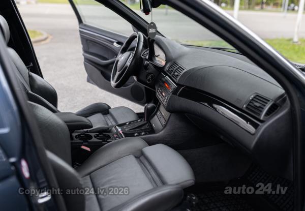 Zils BMW 3 Series 2005 Tallina, ar dzinēja tilpumu 2.50 L un nobraukumu 263 tūkst. km par 2990 €, foto 9 vietnē AUTOMOTO.COM.LV