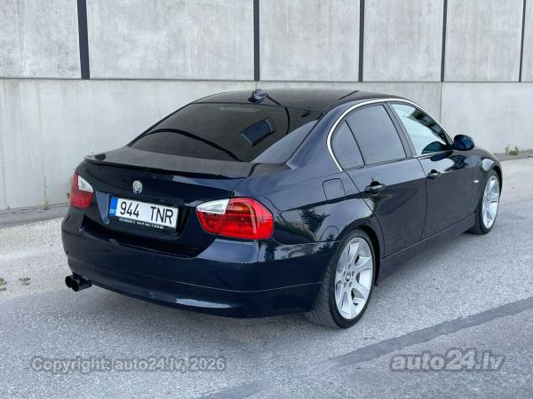 Blue BMW 3 Series 2005 in Tartu, with an engine capacity of 3.00 L and mileage of 283 thousand km for 7900 €, photo 5 on AUTOMOTO.COM.LV