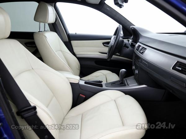 Blue BMW 3 Series 2006 in Tallinn, with an engine capacity of 2.00 L and mileage of 369 thousand km for 2199 €, photo 6 on AUTOMOTO.COM.LV