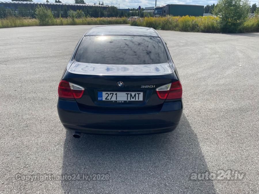 Zils BMW 3 Series 2006 Tartu, ar dzinēja tilpumu 2.00 L un nobraukumu 353 tūkst. km par 2800 €, foto 5 vietnē AUTOMOTO.COM.LV