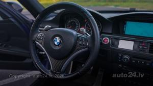 Zils BMW 3 Series 2007 Tallina, ar dzinēja tilpumu 3.00 L un nobraukumu 238 tūkst. km par 17999 €, foto 19 vietnē AUTOMOTO.COM.LV