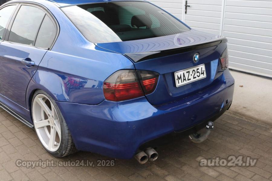 Zils BMW 3 Series 2007 Tallina, ar dzinēja tilpumu 0.00 L un nobraukumu 304 tūkst. km par 7800 €, foto 12 vietnē AUTOMOTO.COM.LV