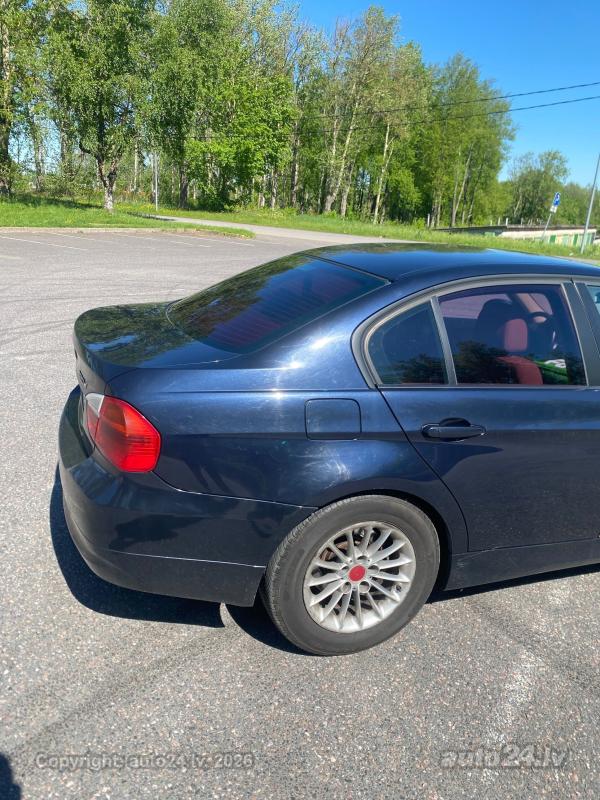 Blue BMW 3 Series 2007 in Sillamae, with an engine capacity of 2.00 L and mileage of 417 thousand km for 4500 €, photo 4 on AUTOMOTO.COM.LV