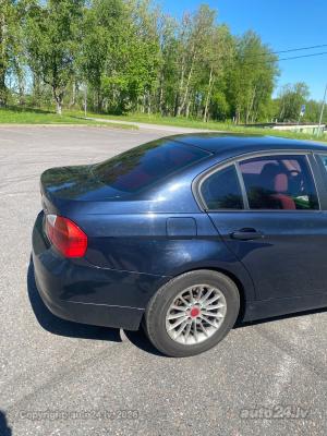Blue BMW 3 Series 2007 in Sillamae, with an engine capacity of 2.00 L and mileage of 417 thousand km for 4500 €, photo 5 on AUTOMOTO.COM.LV