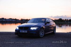 Zils BMW 3 Series 2007 Tallina, ar dzinēja tilpumu 3.00 L un nobraukumu 217 tūkst. km par 10400 €, foto  vietnē AUTOMOTO.COM.LV