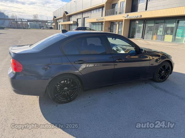 Zils BMW 3 Series 2008 Tallina, ar dzinēja tilpumu 2.00 L un nobraukumu 314 tūkst. km par 7700 €, foto 3 vietnē AUTOMOTO.COM.LV
