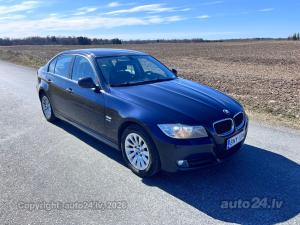 Zils BMW 3 Series 2009 Tallina, ar dzinēja tilpumu 2.00 L un nobraukumu 335 tūkst. km par 4300 €, foto  vietnē AUTOMOTO.COM.LV