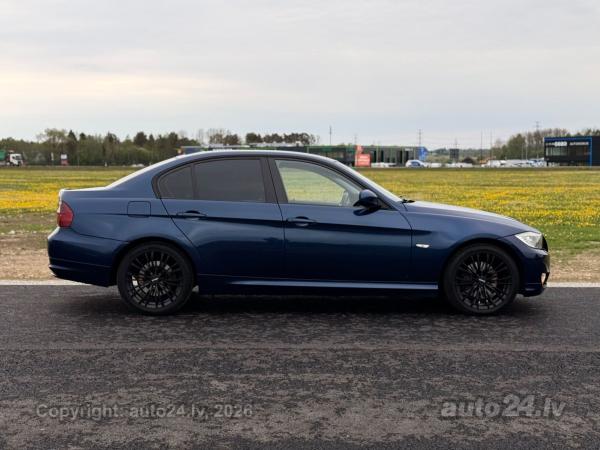 Zils BMW 3 Series 2010 Tallina, ar dzinēja tilpumu 2.00 L un nobraukumu 231 tūkst. km par 6000 €, foto 6 vietnē AUTOMOTO.COM.LV