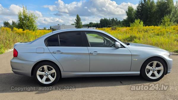 Blue BMW 3 Series 2010 in Tartu, with an engine capacity of 2.00 L and mileage of 290 thousand km for 6700 €, photo 9 on AUTOMOTO.COM.LV