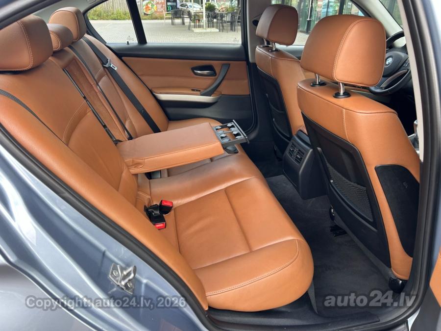 Blue BMW 3 Series 2011 in Tallinn, with an engine capacity of 3.00 L and mileage of 169 thousand km for 9900 €, photo 12 on AUTOMOTO.COM.LV