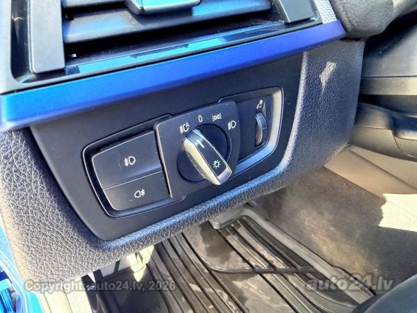 Zils BMW 3 Series 2012 Tallina, ar dzinēja tilpumu 2.00 L un nobraukumu 175 tūkst. km par 12999 €, foto 11 vietnē AUTOMOTO.COM.LV