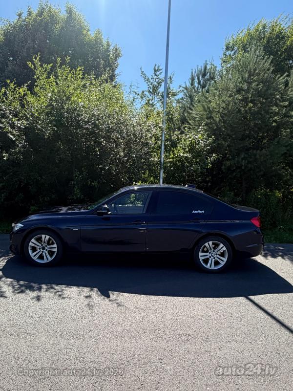 Blue BMW 3 Series 2012 in Tallinn, with an engine capacity of 2.00 L and mileage of 245 thousand km for 13000 €, photo 2 on AUTOMOTO.COM.LV