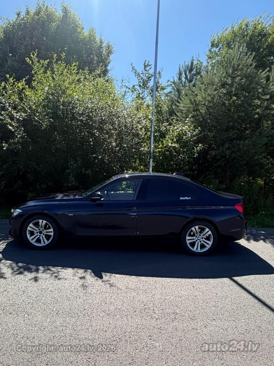 Blue BMW 3 Series 2012 in Tallinn, with an engine capacity of 2.00 L and mileage of 245 thousand km for 13000 €, photo 3 on AUTOMOTO.COM.LV