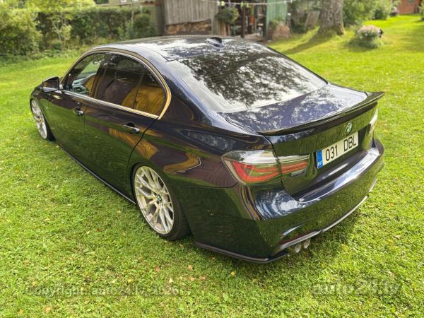 Zils BMW 3 Series 2013 Tartu, ar dzinēja tilpumu 2.00 L un nobraukumu 336 tūkst. km par 15000 €, foto 7 vietnē AUTOMOTO.COM.LV