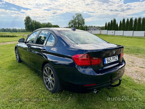 Blue BMW 3 Series 2014 in Tartu, with an engine capacity of 2.00 L and mileage of 208 thousand km for 10990 €, photo 9 on AUTOMOTO.COM.LV
