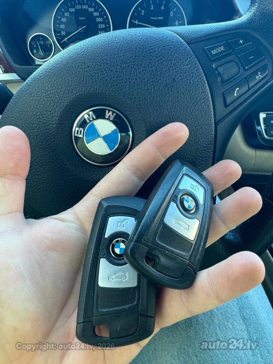 Blue BMW 3 Series 2017 in Tallinn, with an engine capacity of 2.00 L and mileage of 150 thousand km for 14500 €, photo 7 on AUTOMOTO.COM.LV