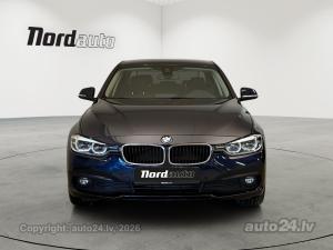 Blue BMW 3 Series 2017 in Tallinn, with an engine capacity of 2.00 L and mileage of 147 thousand km for 14490 €, photo 5 on AUTOMOTO.COM.LV