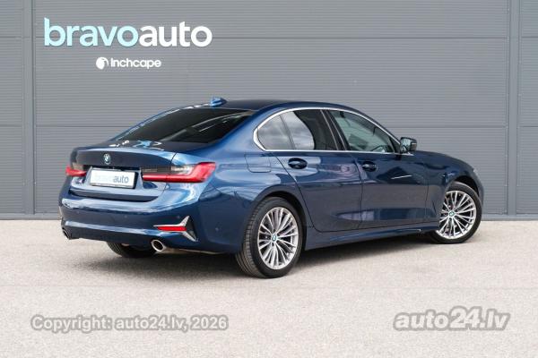 Blue BMW 3 Series 2019 in Tartu, with an engine capacity of 2.00 L and mileage of 149 thousand km for 25900 €, photo 8 on AUTOMOTO.COM.LV