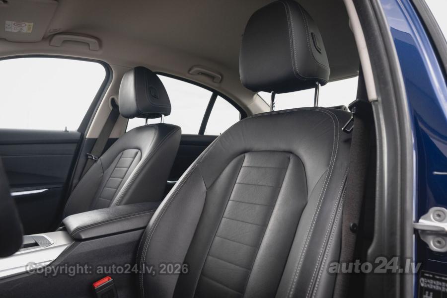 Zils BMW 3 Series 2019 Tartu, ar dzinēja tilpumu 2.00 L un nobraukumu 149 tūkst. km par 25900 €, foto 13 vietnē AUTOMOTO.COM.LV