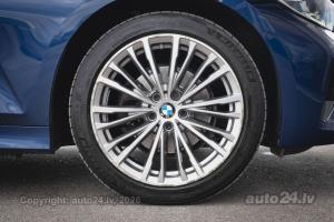 Zils BMW 3 Series 2019 Tartu, ar dzinēja tilpumu 2.00 L un nobraukumu 149 tūkst. km par 25900 €, foto 25 vietnē AUTOMOTO.COM.LV