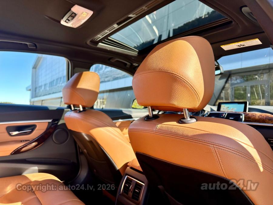 Blue BMW 3 Series 2019 in Tallinn, with an engine capacity of 2.00 L and mileage of 70 thousand km for 21490 €, photo 18 on AUTOMOTO.COM.LV