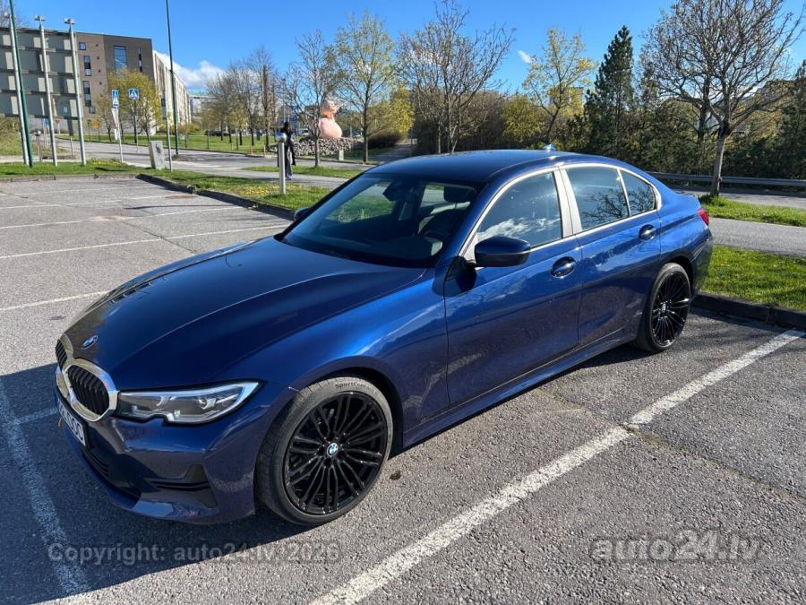 Zils BMW 3 Series 2019 Tallina, ar dzinēja tilpumu 2.00 L un nobraukumu 137 tūkst. km par 16000 €, foto 3 vietnē AUTOMOTO.COM.LV