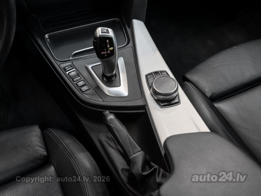 Синий БМВ 3 Серия 2019 в Таллин, объемом двигателя 2.00 л и пробегом 105 тыс. км за 25900 €, фото 13 на AUTOMOTO.COM.LV