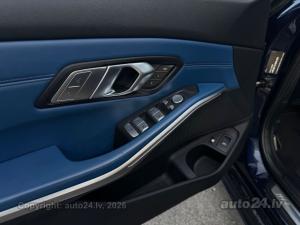 Blue BMW 3 Series 2020 in Tartu, with an engine capacity of 2.00 L and mileage of 105 thousand km for 32990 €, photo 9 on AUTOMOTO.COM.LV