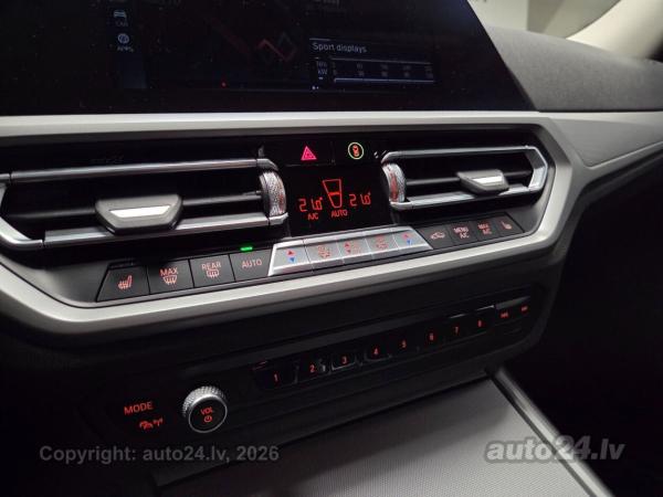 Zils BMW 3 Series 2021 Tallina, ar dzinēja tilpumu 2.00 L un nobraukumu 65 tūkst. km par 24900 €, foto 11 vietnē AUTOMOTO.COM.LV