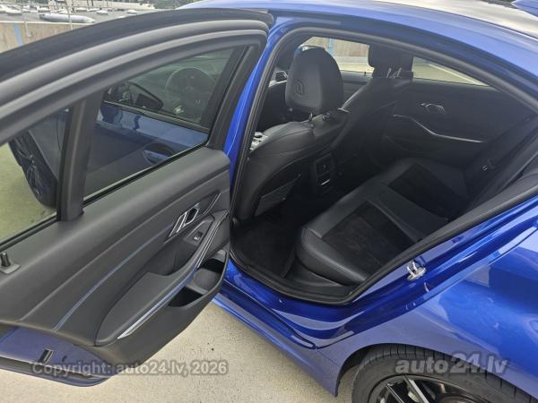 Zils BMW 3 Series 2021 Tallina, ar dzinēja tilpumu 2.00 L un nobraukumu 80 tūkst. km par 27800 €, foto 7 vietnē AUTOMOTO.COM.LV