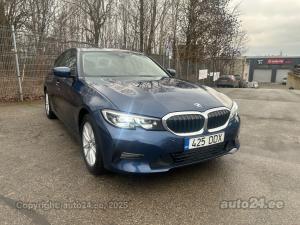 Zils BMW 3 Series 2022 Tallina, ar dzinēja tilpumu 3.00 L un nobraukumu 107 tūkst. km par 36900 €, foto  vietnē AUTOMOTO.COM.LV