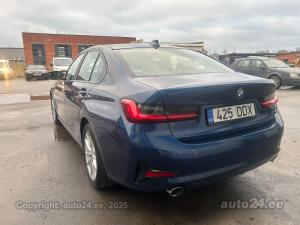 Zils BMW 3 Series 2022 Tallina, ar dzinēja tilpumu 3.00 L un nobraukumu 107 tūkst. km par 36900 €, foto 4 vietnē AUTOMOTO.COM.LV