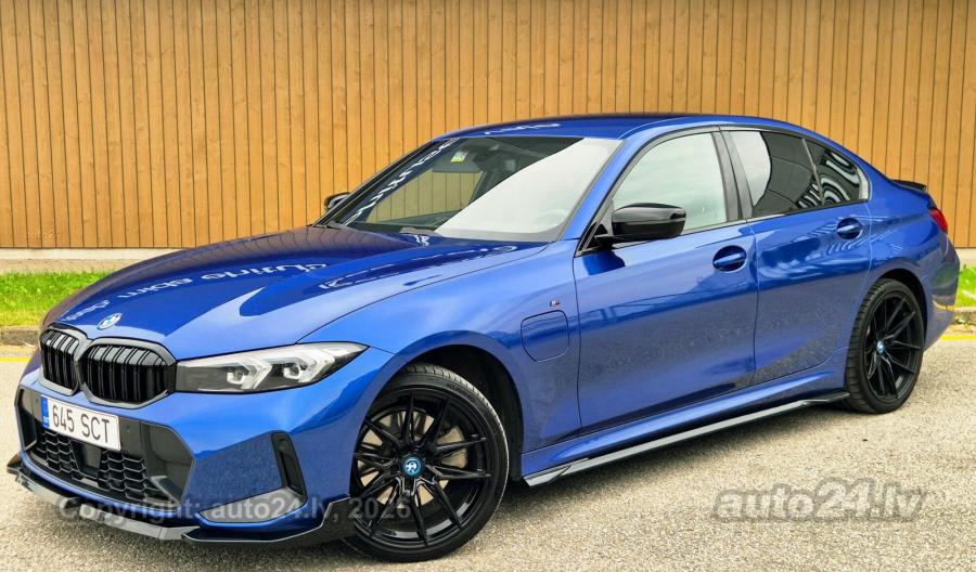Zils BMW 3 Series 2022 Tallina, ar dzinēja tilpumu 2.00 L un nobraukumu 102 tūkst. km par 37990 €, foto 4 vietnē AUTOMOTO.COM.LV