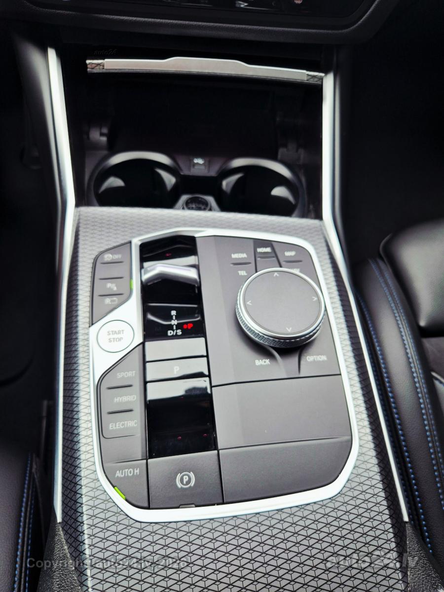 Zils BMW 3 Series 2022 Tallina, ar dzinēja tilpumu 2.00 L un nobraukumu 102 tūkst. km par 37990 €, foto 16 vietnē AUTOMOTO.COM.LV